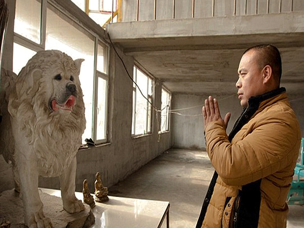 FOTO: Nostalgicul milionar chinez care îşi dedică averea pentru ...