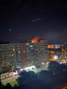 BREAKING NEWS: Dronă prăbuşită pe un bloc în Galaţi. LIVE UPDATE ...