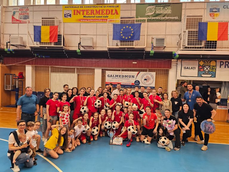 Handbal: „Olimpice” de bronz la Galaţi. Karina Mocanu şi Miruna Banţă ...